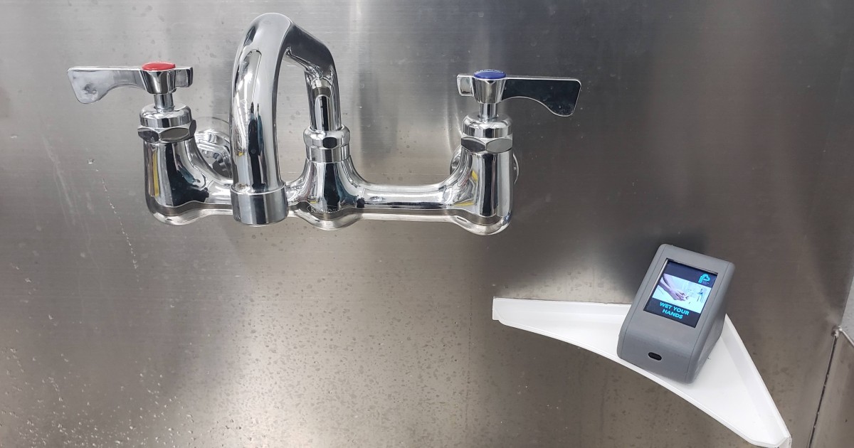 How a Northwestern student startup is revolutionizing handwashing ...