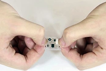 Wearable Health Monitor Sticks to Your Skin - Northwestern Now