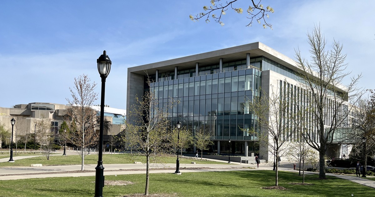 Helicopters to deliver new exhaust stacks for Mudd Hall on April 23 ...