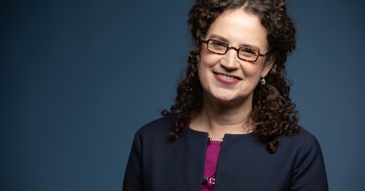 Deborah Cohen named executive director of Roberta Buffett Institute for ...