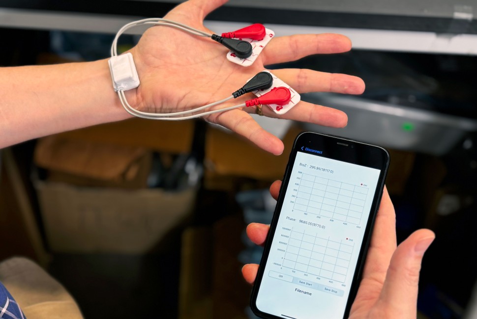 Got data? Breastfeeding device measures babies’ milk intake in real ...