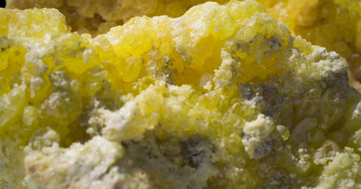 Integrating sulfur into crystalline nanostructures fuels catalytic ...